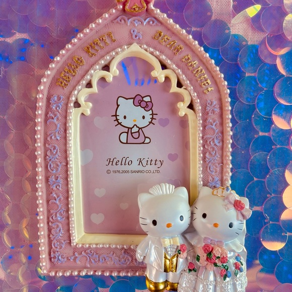 Sanrio | Accents | Sanrio Hello Kitty Dear Daniel Wedding Chapel ...
